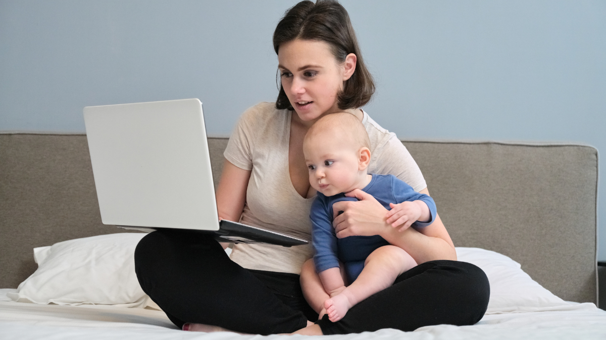 Strategies for Working Mom to Maintain Balance - www.thebrainymoms.com